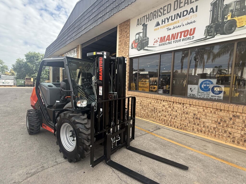 Manitou MC-X 25-4 Buggy/Forklift For Hire (4WD Forklift) - Forkbiz